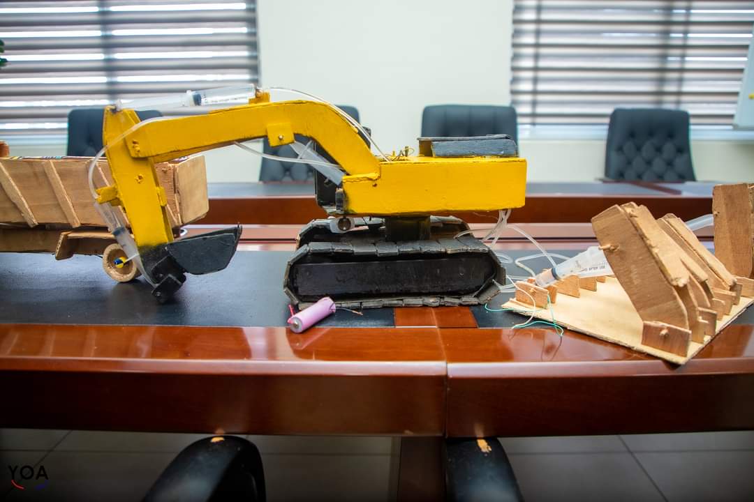 Two young Ghanaians have invented an automated excavator and a water ...